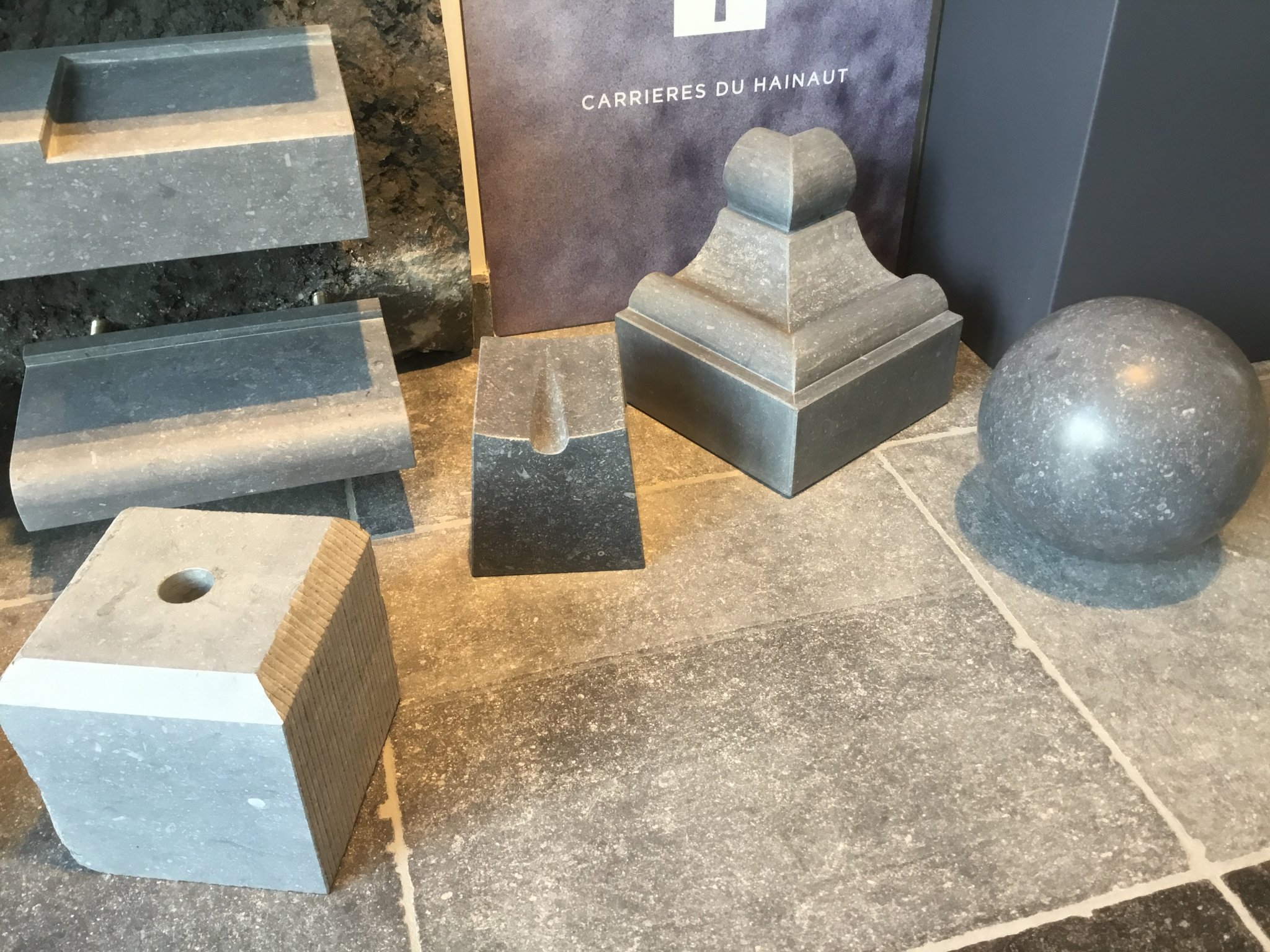 Kempenland Steenkapperij bv in Laakdal (Eindhout) - Grafzerken